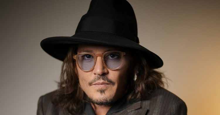 Johnny Depp’s 60th Birthday Concert Turns Into Mass Singalong Of “Happy ...